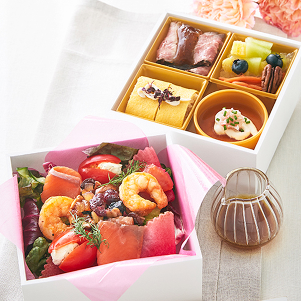 【5月12日店頭受取】[RF1] 母の日の華やぎ 海老とサーモンのブーケSalad bento(5月12日(金)店頭受取): ネットデパート｜トキハオンラインショップ
